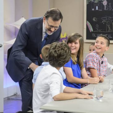 Política y niños en la infinita campaña electoral-The Modern Kids & Family